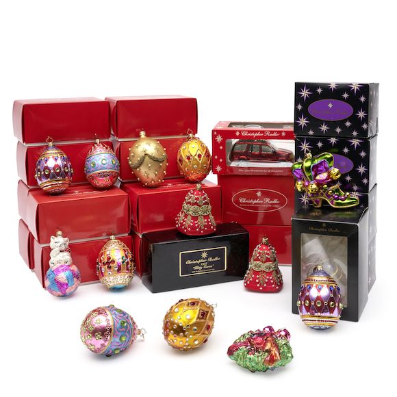 Bonhams Skinner : Twenty-One Boxes of Christopher Radko Christmas Ornaments