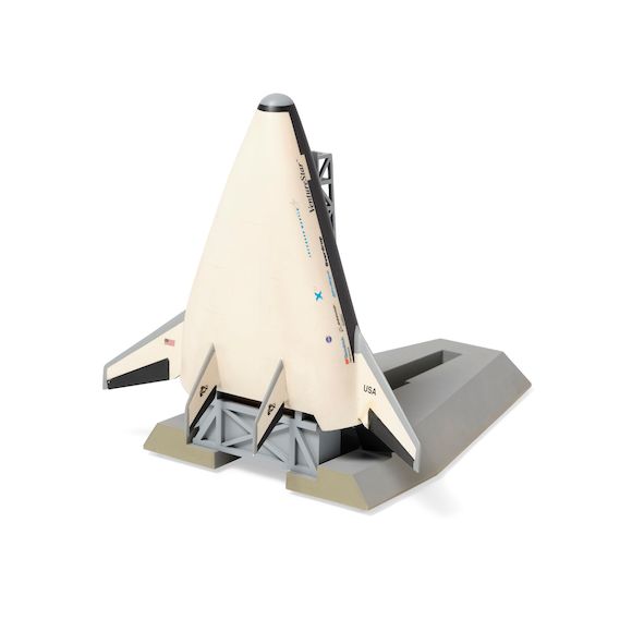 Bonhams : LOCKHEED MARTIN SKUNK WORKS X-33 CONTRACTOR'S CONCEPT MODEL ...