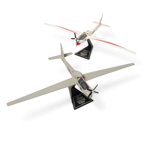 Bonhams : LOCKHEED SCHWEIZER X-26A & X-26B CONTRACTOR'S MODELS. 2 ...