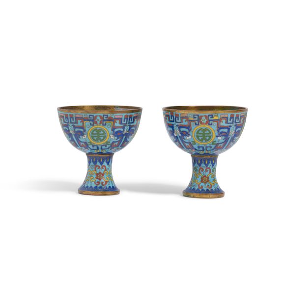 Bonhams : A PAIR OF ARCHAISTIC CLOISONNÉ STEM CUPS 19th Century (2)