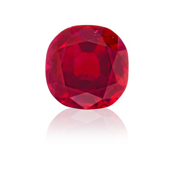 Bonhams : A LOOSE BURMESE RUBY
