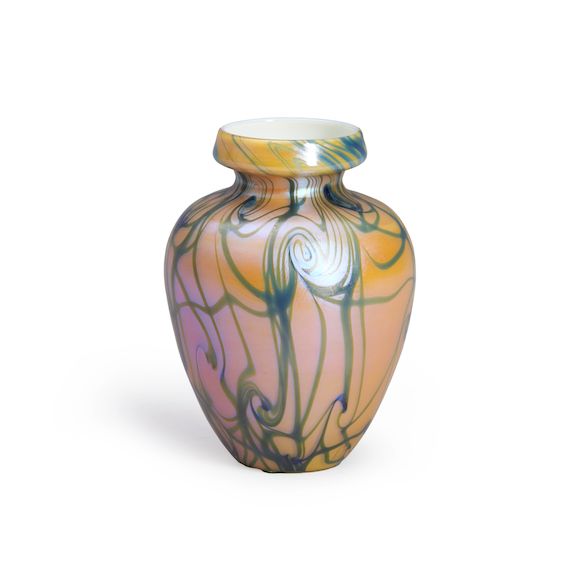 Bonhams Skinner : Art Glass Lamp Base, United States, early 20th ...