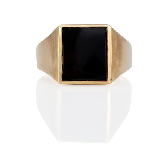 Bonhams : JAYEM: A 14K GOLD AND ONYX RING