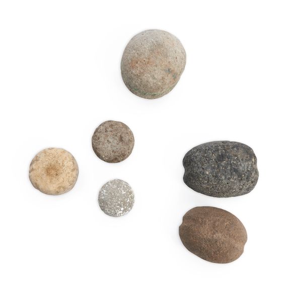 Bonhams Skinner : Six Hawaiian stones lg. 4, 3 1/2, 4, 2 1/2, 2 1/4 and ...