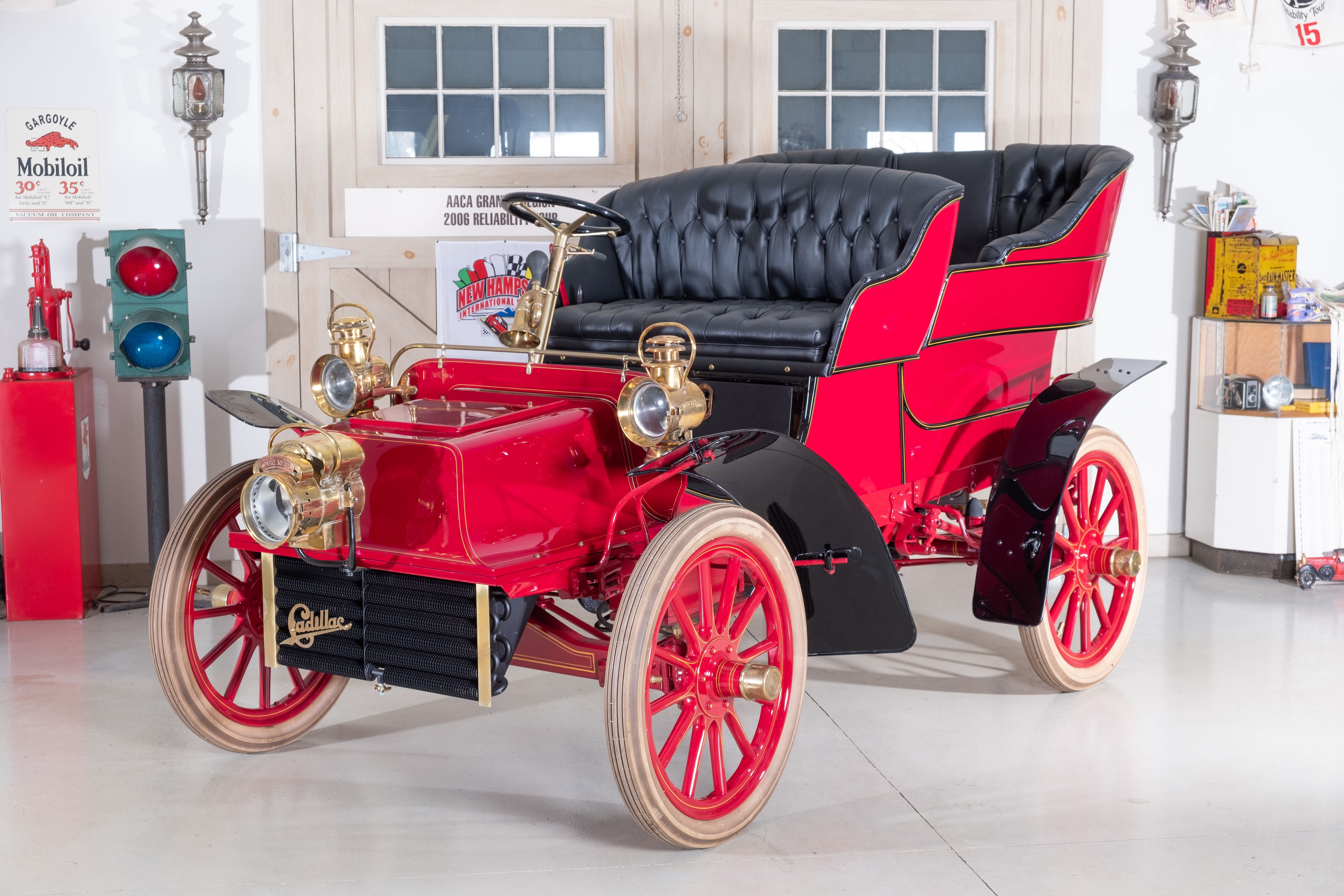 Bonhams Cars : 1904 Cadillac Model B Rear Entrance Tonneau Engine no. 4301
