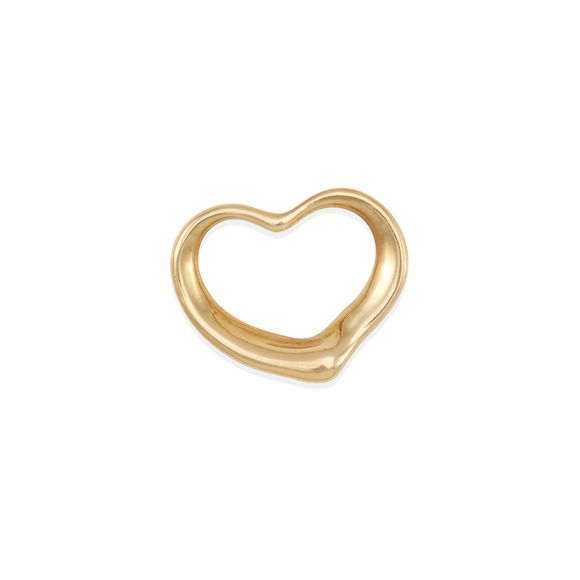 Bonhams : ELSA PERETTI FOR TIFFANY & CO. AN 18K HEART PENDANT