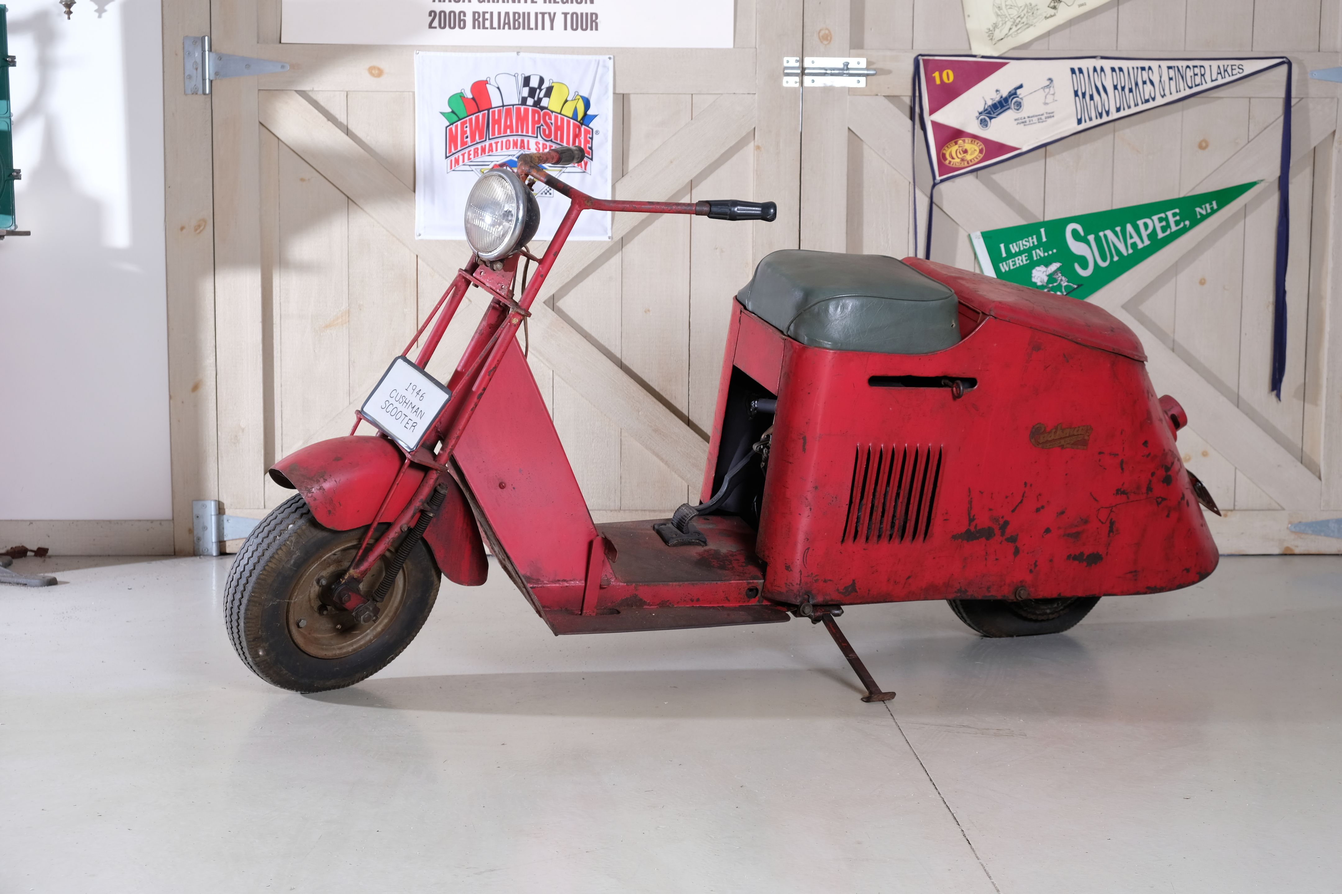 Bonhams Cars : 1946 Cushman Series 50/60 Scooter Engine no. A92991