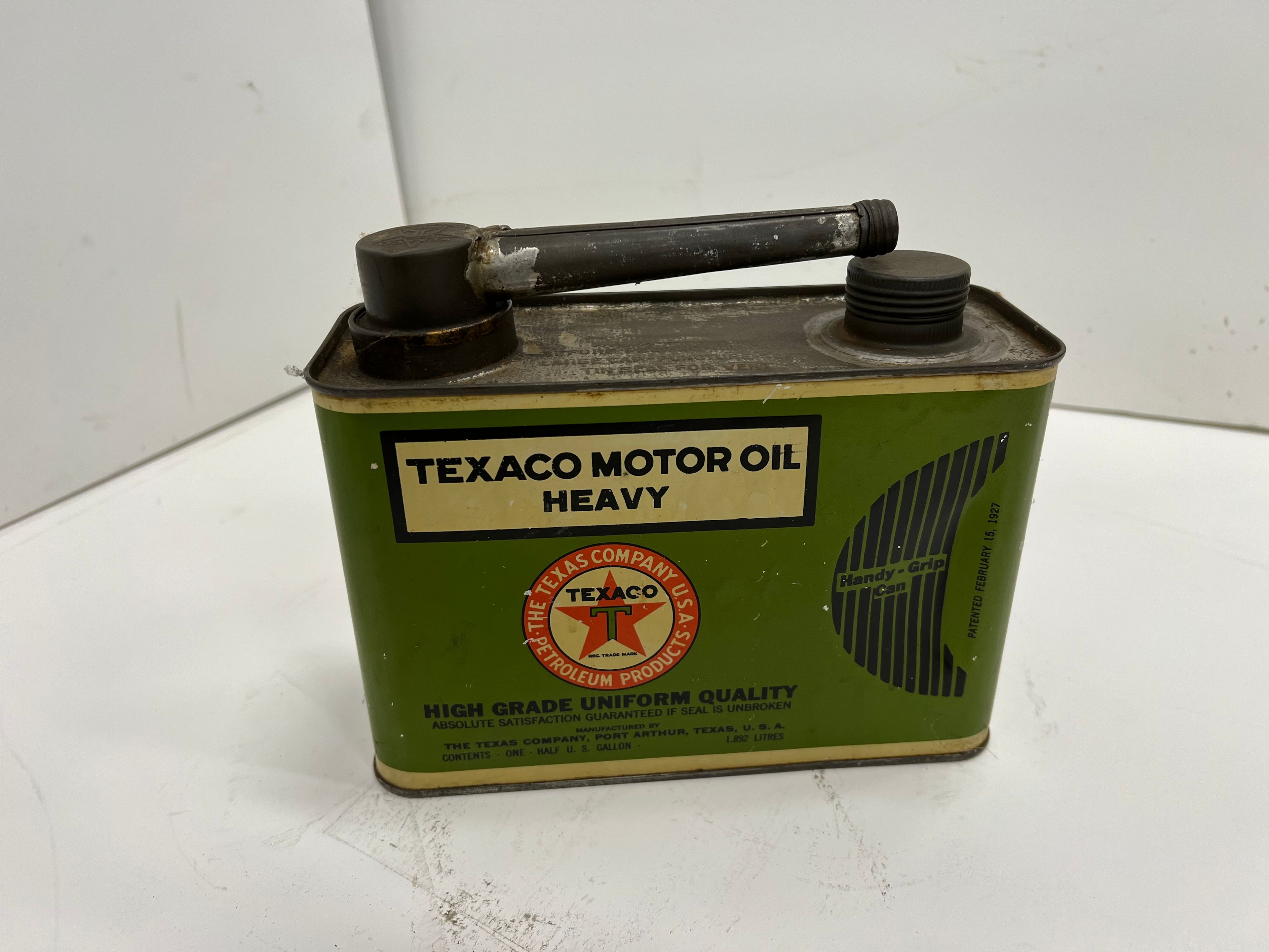 Bonhams Cars : A Texaco Motor Oil Half-Gallon Handy Grip Can