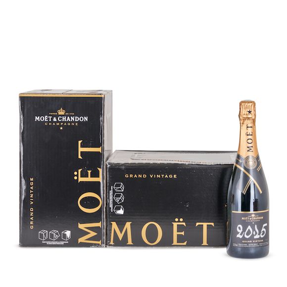 Bonhams Skinner : Moet & Chandon Grand Vintage 2015 (12 bottles)