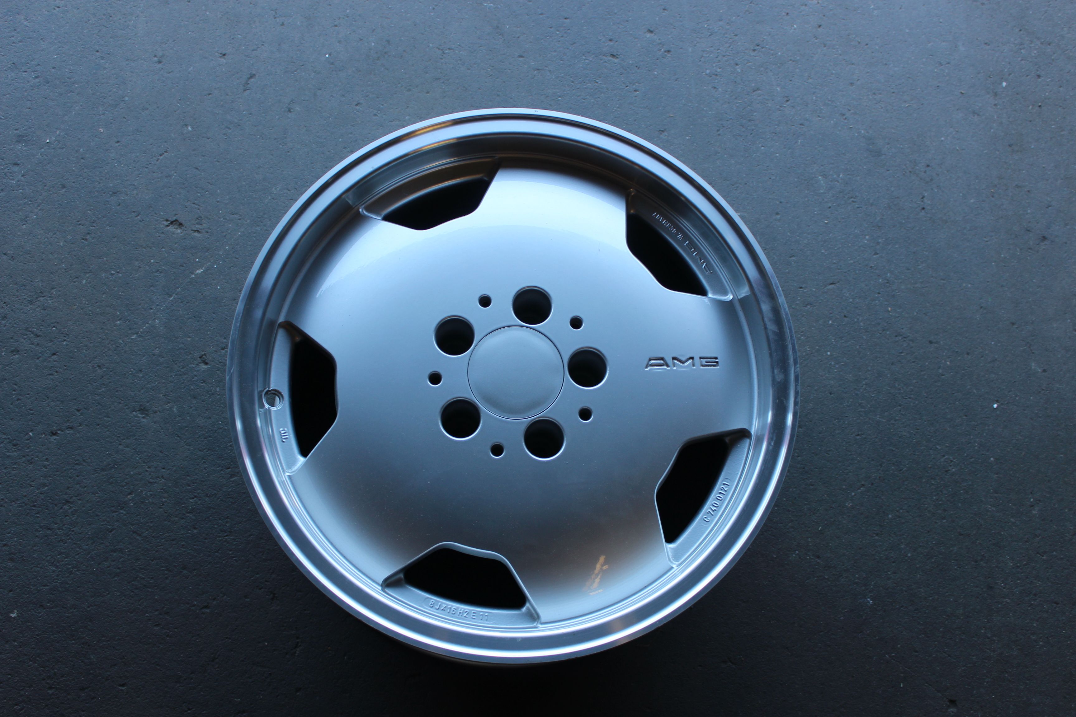 Bonhams Cars : 1 used AMG Aero 1 wheel for Mercedes-Benz, 8J X 17 ...