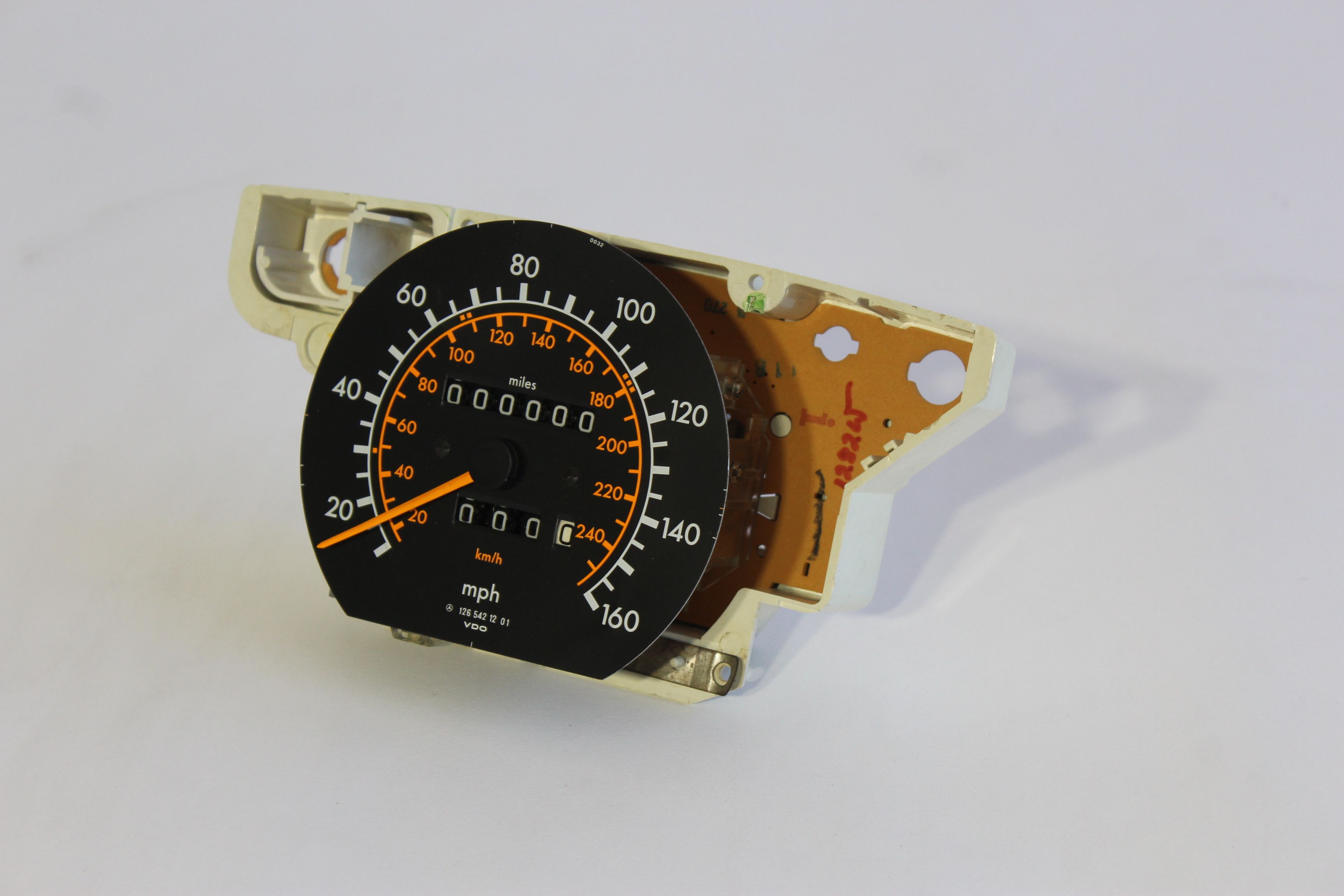 Bonhams Cars : An NOS, OEM, Mercedes-Benz W126 speedometer 4 inches in ...