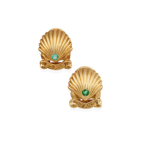 Bonhams : CARTIER: TWO 18K AND EMERALD SHELL BUTTONS