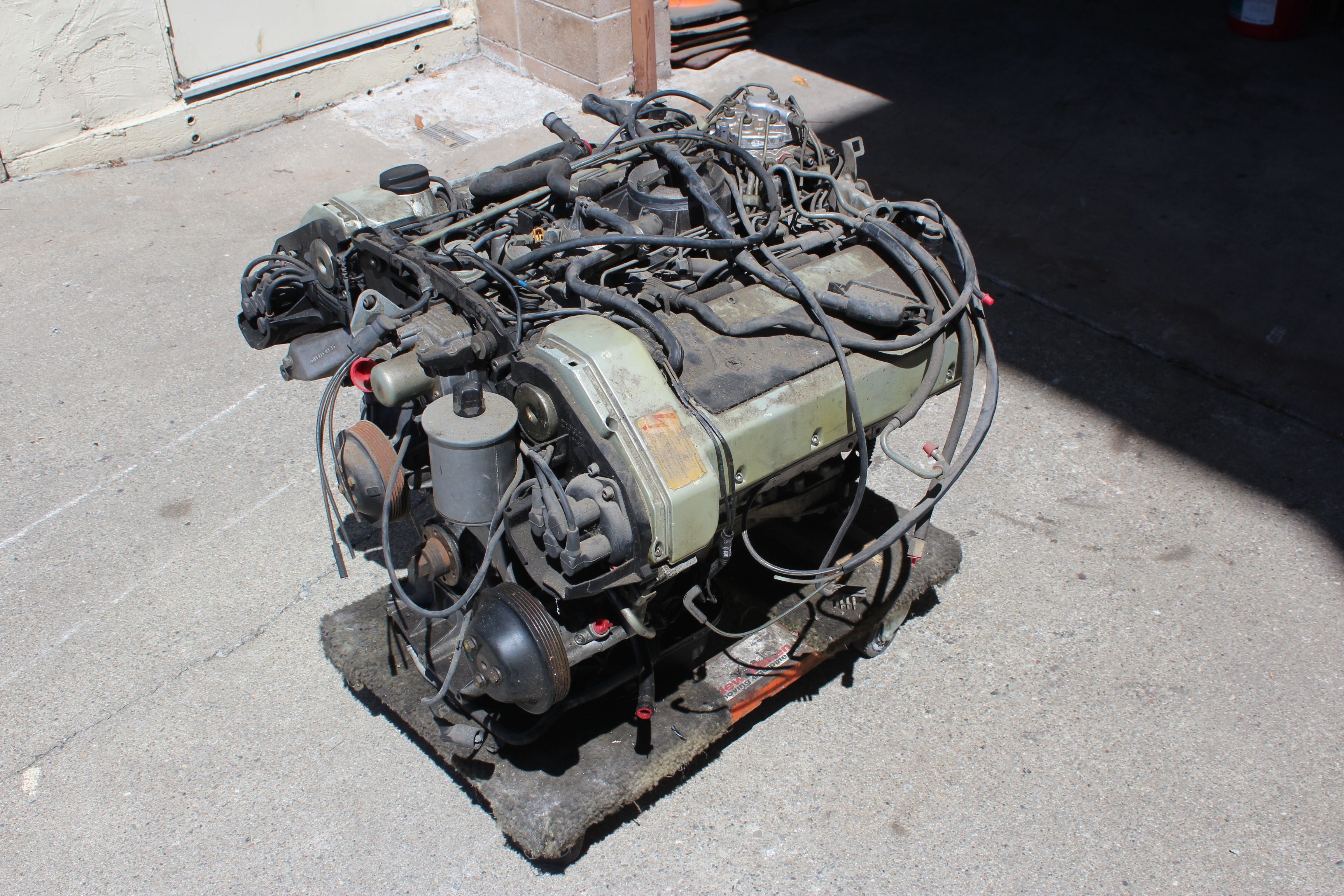 Bonhams Cars : 1, Mercedes-Benz M119 engine,