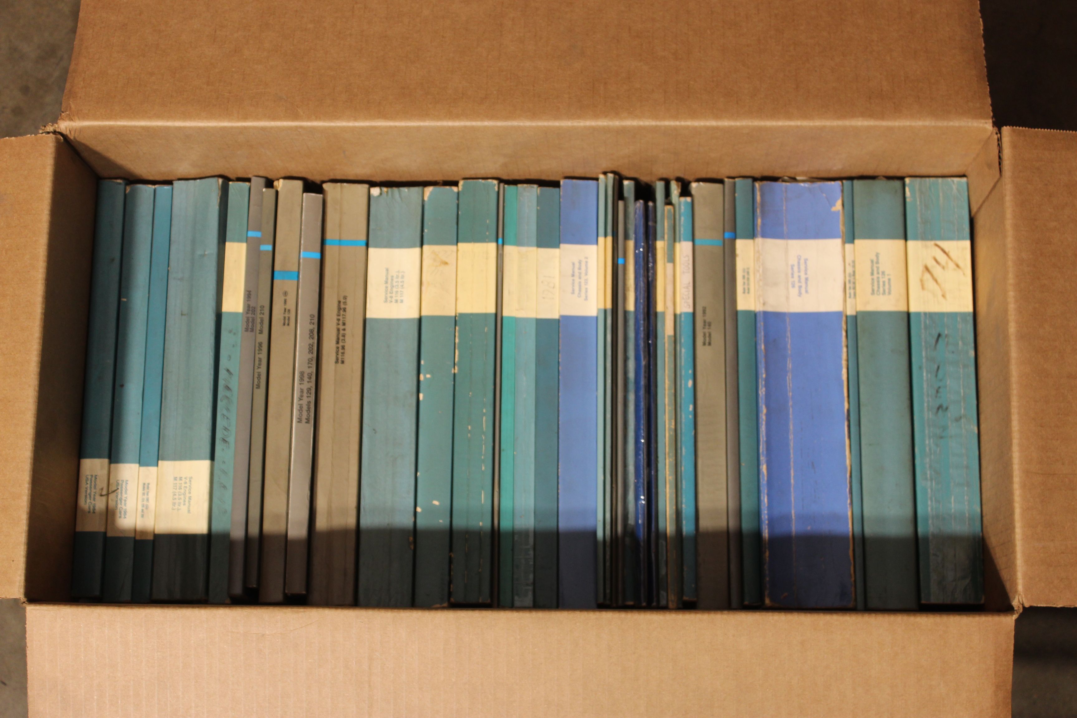 Bonhams Cars : A collection of Mercedes-Benz shop manuals,