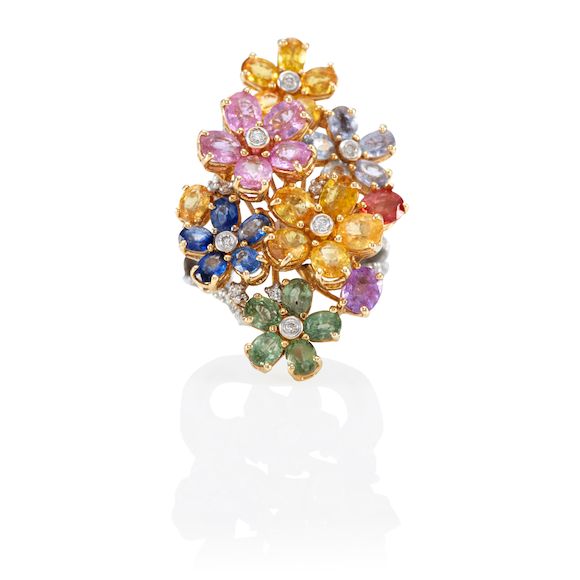 Bonhams : 18K BI-COLOR GOLD, MULTI-COLORED SAPPHIRE AND DIAMOND FLOWER RING