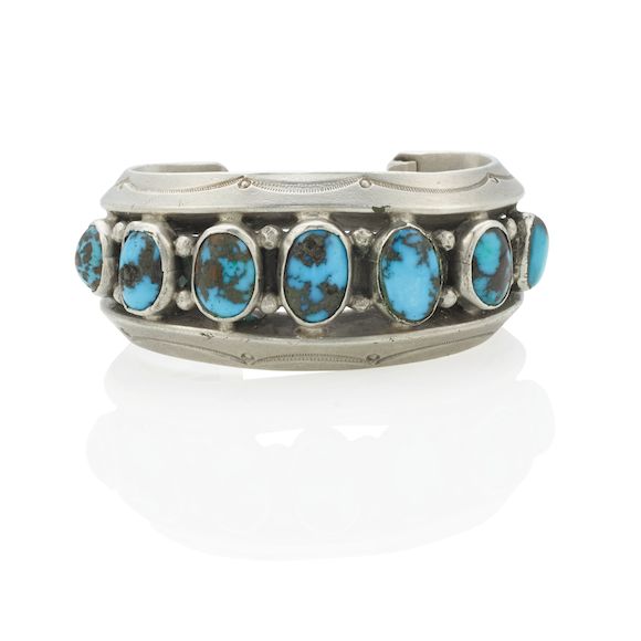 Bonhams : A Mark Chee cuff bracelet