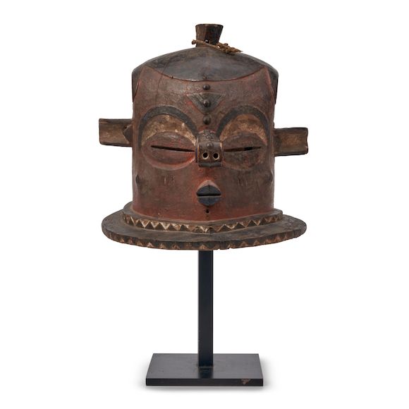 Bonhams Skinner : An Eastern Pende helmet mask kiphoko ht. 11 1/2, wd ...