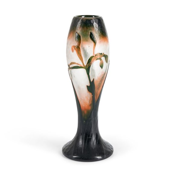 Bonhams Skinner : DAUM MARTELE CAMEO GLASS BUD VASE Nancy, France, c ...