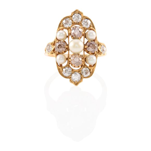 Bonhams : 14K GOLD, PEARL, FANCY COLOR DIAMOND AND DIAMOND RING