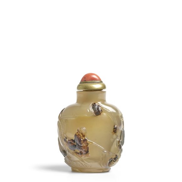 Bonhams : A CHALCEDONY AGATE 'LIU HAI AND FISHERMAN' SNUFF BOTTLE ...