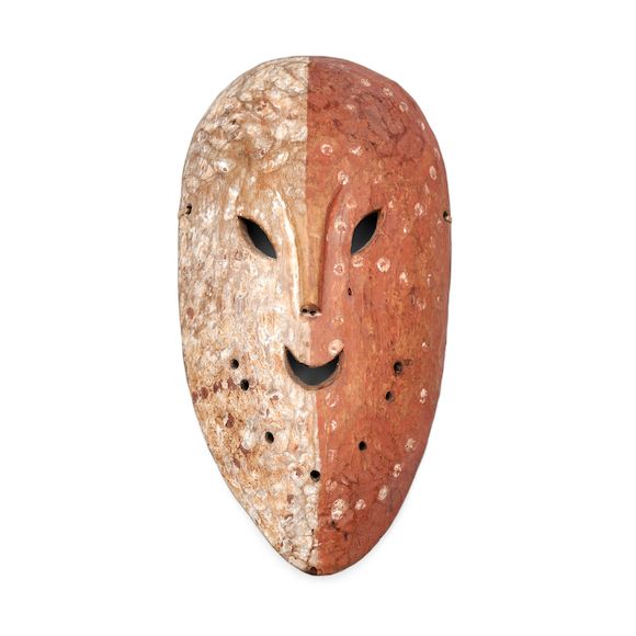 Bonhams Skinner : ITURI WOOD MASK ht. 14, wd. 7 1/2 in.