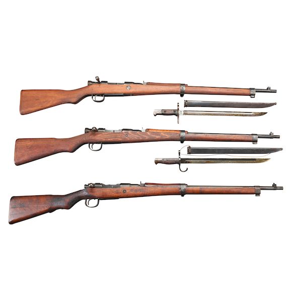 Bonhams Skinner : THREE JAPANESE TYPE 99 "SHORT" BOLT ACTION RIFLES OF ...