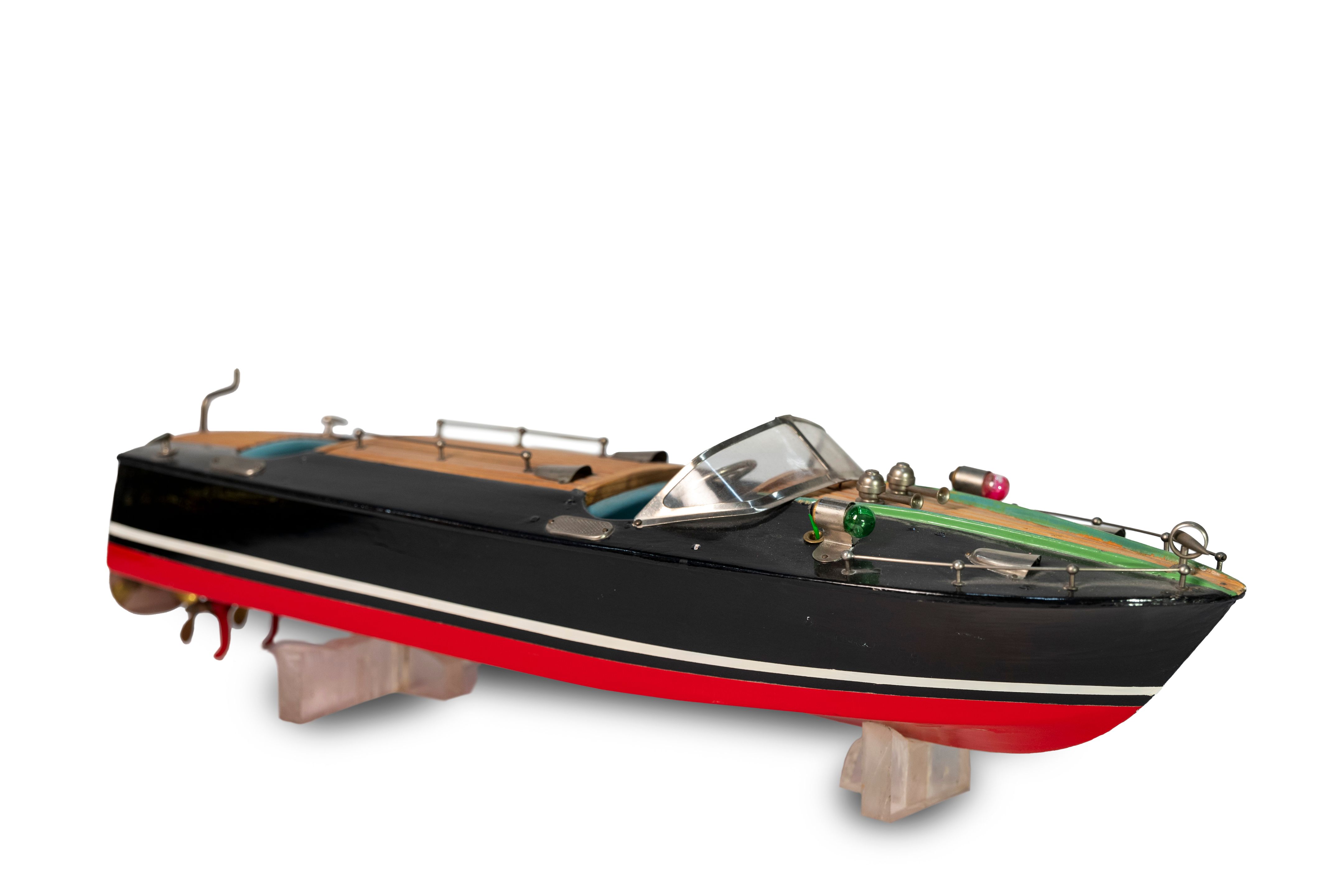 Bonhams Cars : A vintage Chris-Craft scale-model boat, circa 1940s