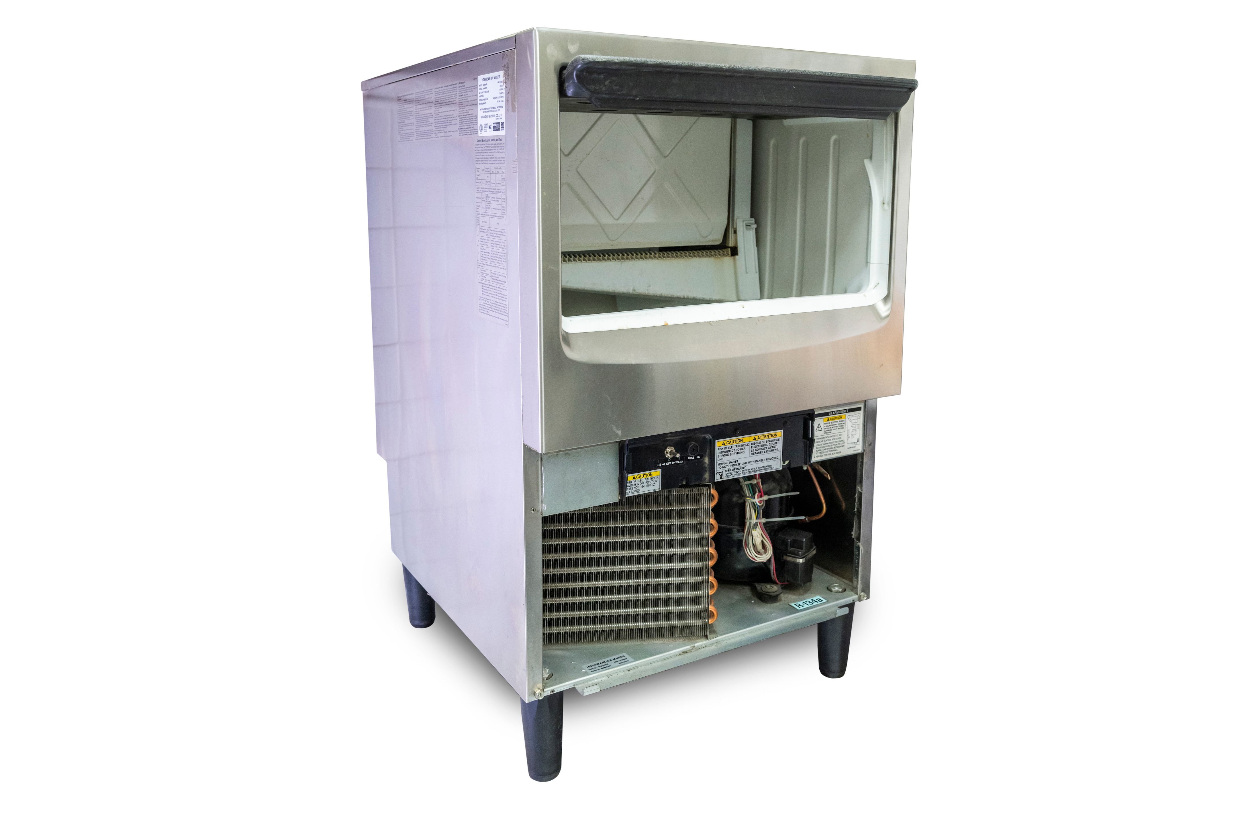 Bonhams Cars : A 'Hoshizaki' commercial-grade ice machine,