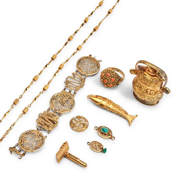 Bonhams Skinner : A GROUP OF COMMERCIAL GILT METAL JEWELRY China, 20th ...