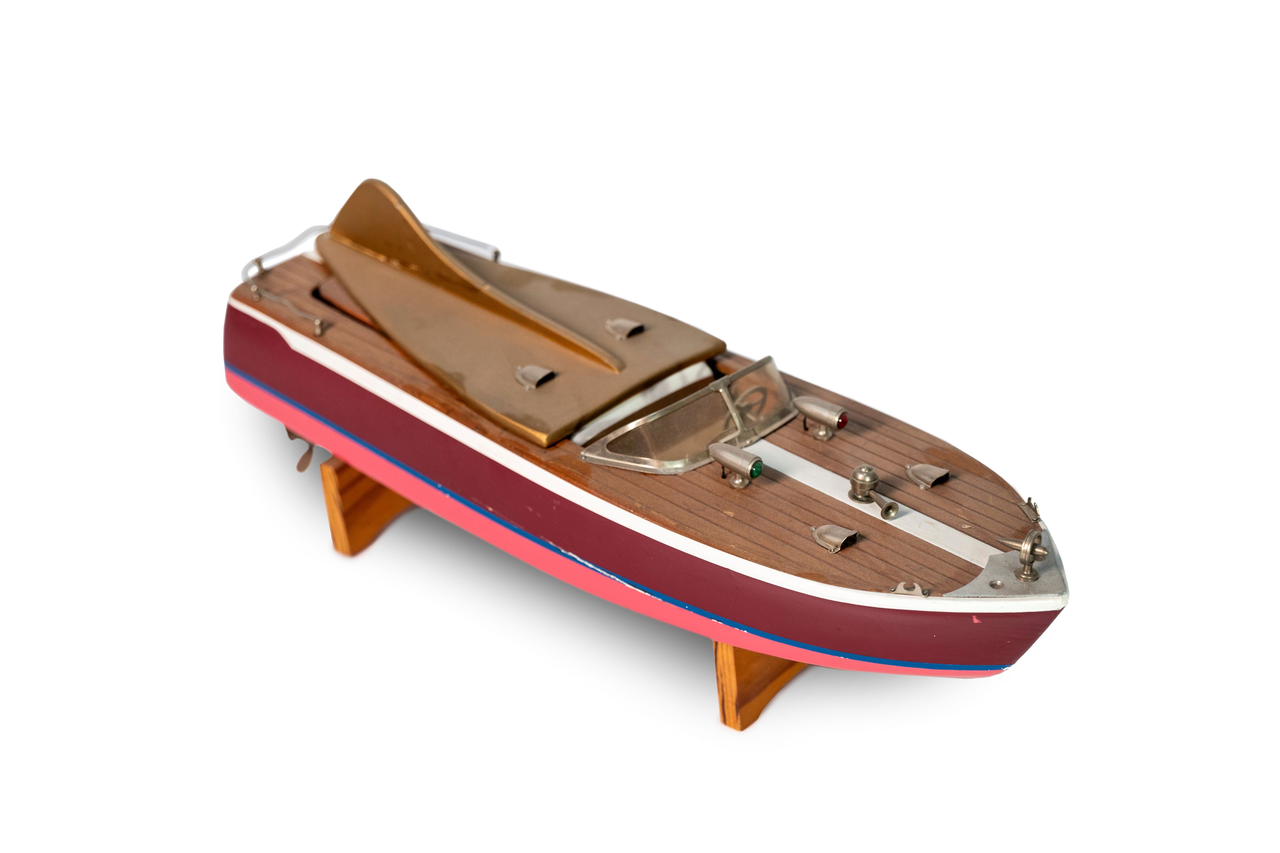 Bonhams Cars : A vintage Chris-Craft scale-model boat, circa 1940s,