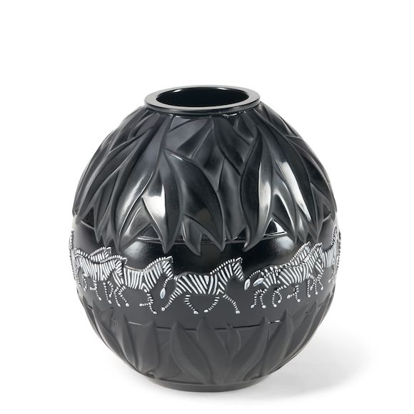 Bonhams Skinner : MARIE-CLAUDE LALIQUE (1935-2003) FOR LALIQUE ONYX ...