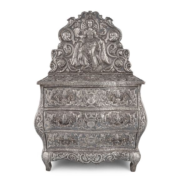Bonhams Skinner : .950 Silver-mounted Tabletop Chest of Drawers,