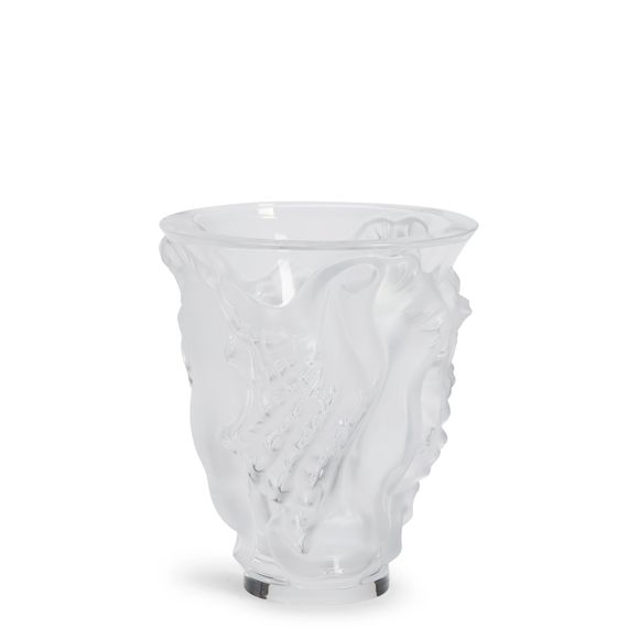 Bonhams Skinner : MARIE-CLAUDE LALIQUE (1935-2003)"CONCH SHELL" VASE ...
