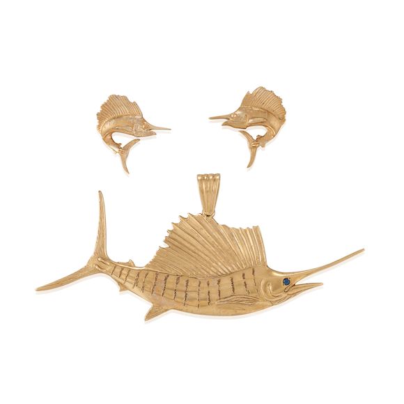 Bonhams Skinner : A SUITE OF 14K GOLD SAILFISH JEWELRY